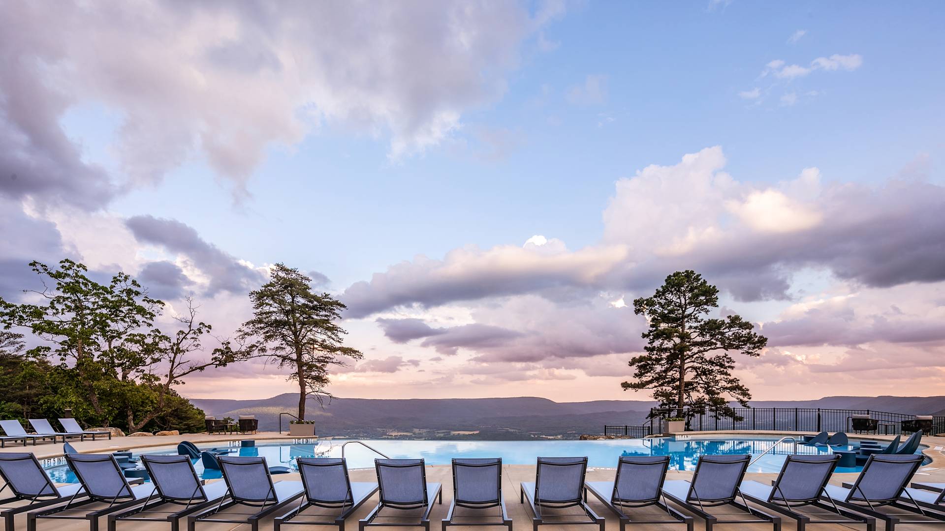 Amenities Cloudland At Mclemore Resort Lookout Mountain Curio
